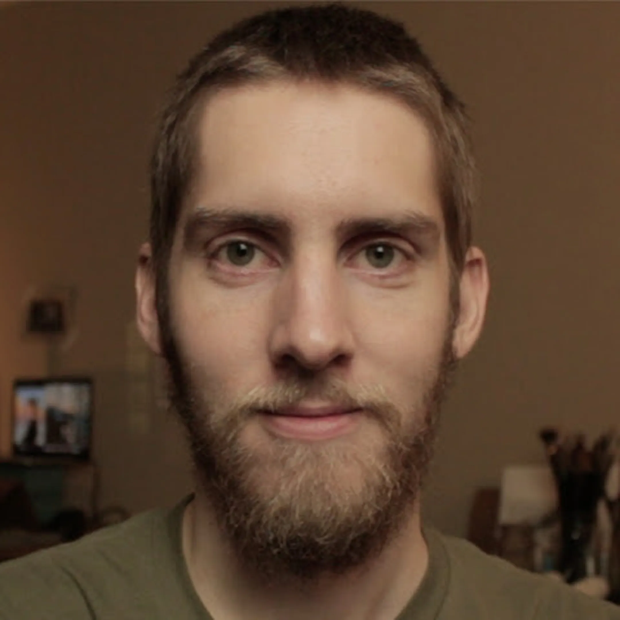 فیلم سینمایی هزار پا | eNama